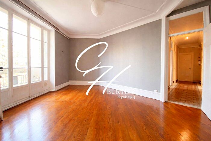 Appartement à louer - Championnet-Caserne de Bonne, Grenoble - 2 pièces - 1 chambre
