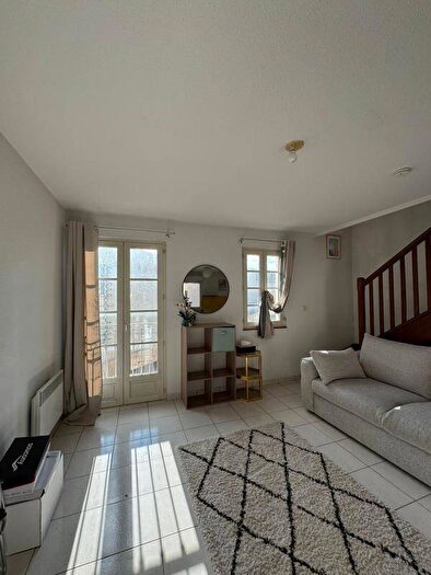 Appartement à louer - Faubourg Est-Peraudel, Castres - 2 pièces - 1 chambre