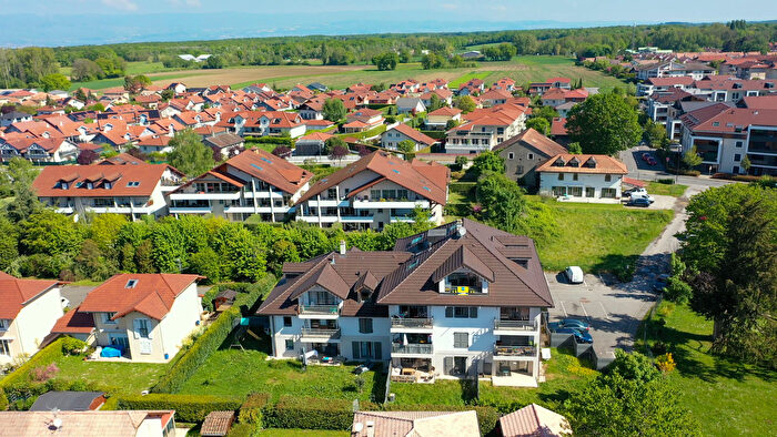 Appartement à vendre - Douvaine - 4 pièces - 3 chambres