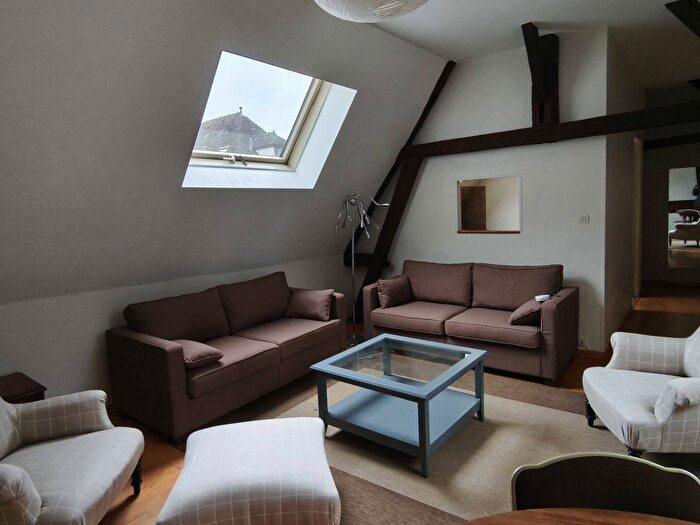 Appartement à louer - Chartres - 2 pièces - 2 chambres