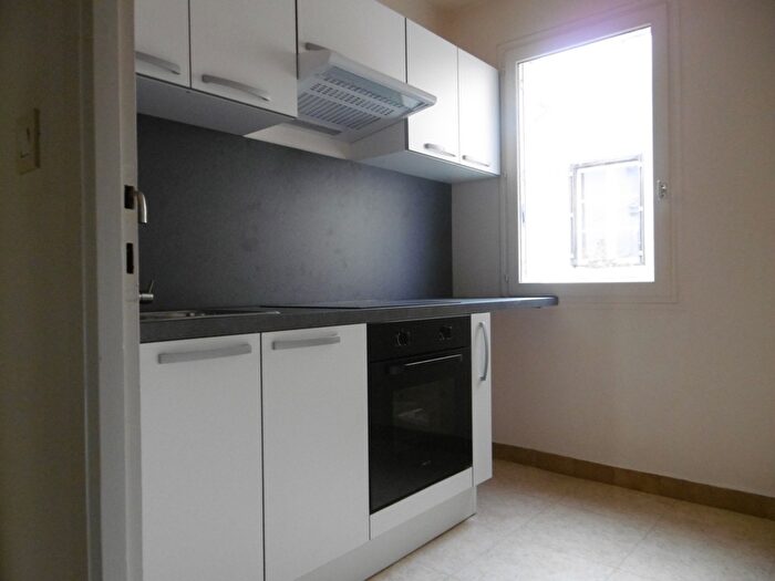 Appartement à louer - Orléans, Carmes - 2 pièces - 1 chambre
