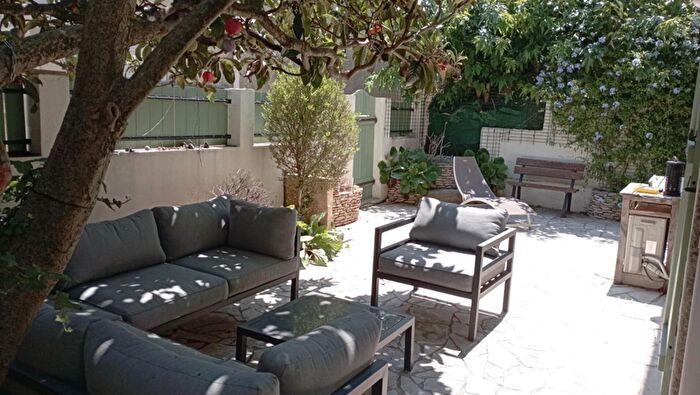 Maison à vendre - Les Angles - 5 pièces - 4 chambres