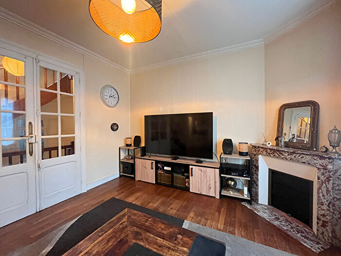 Maison à vendre - Limoges, Centre-ville, Hôtel de Ville, Emailleurs - 5 pièces - 3 chambres