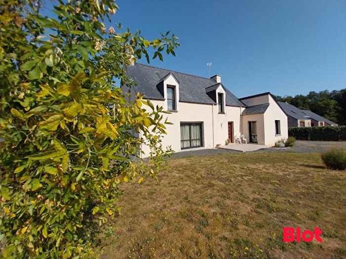 Coësmes : Maison 6 pièces à vendre