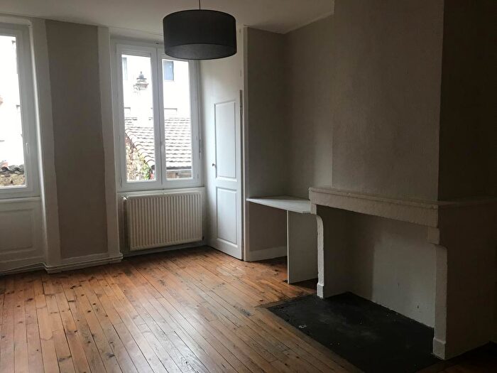 Appartement 1 pièce à Saint-Étienne, Centre-ville, Peuple, Chavanelle, à louer