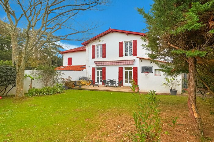 Maison à vendre - Biarritz - 6 pièces - 4 chambres