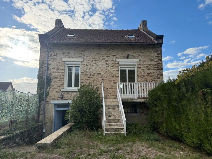 Saint-Yrieix-la-Perche : Maison 4 pièces à vendre