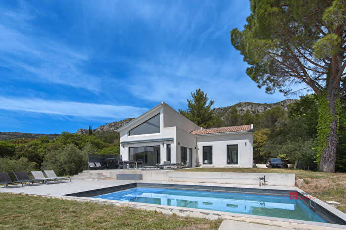 Aix-en-Provence, Saint-Donat, Les Platanes : Maison 5 pièces à vendre