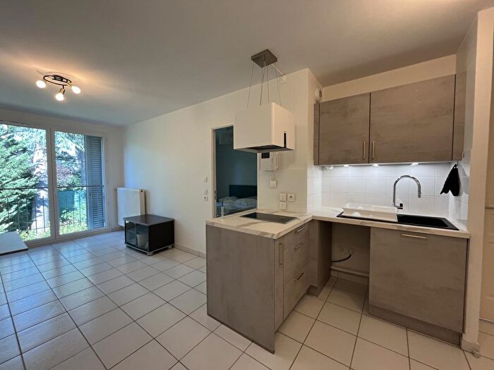 La Verpillière - Appartement 2 pièces à louer