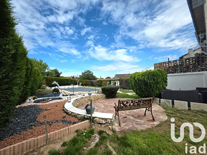 Maison à vendre - Parthenay - 5 pièces - 4 chambres