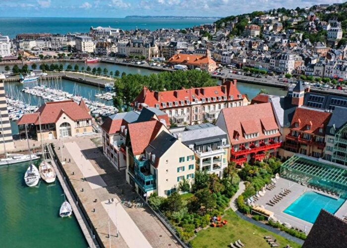 Appartement à vendre - Deauville - 3 pièces - 2 chambres