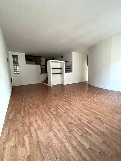 Appartement à louer - Centre Ville-Petit Margny, Compiègne - 4 pièces - 3 chambres