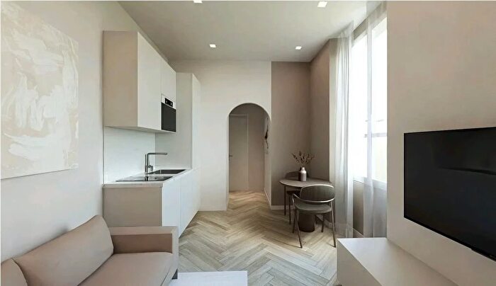 Appartement à vendre - Nice, Centre-ville - 2 pièces - 1 chambre