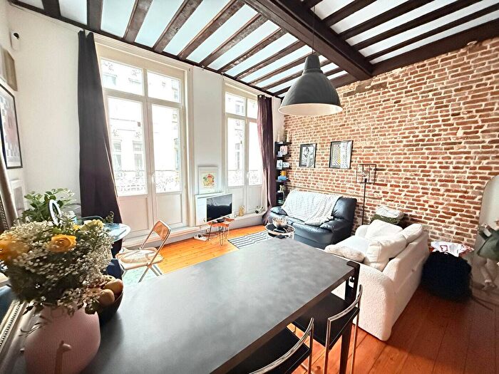 Appartement à louer - Vieux Lille - 2 pièces - 1 chambre
