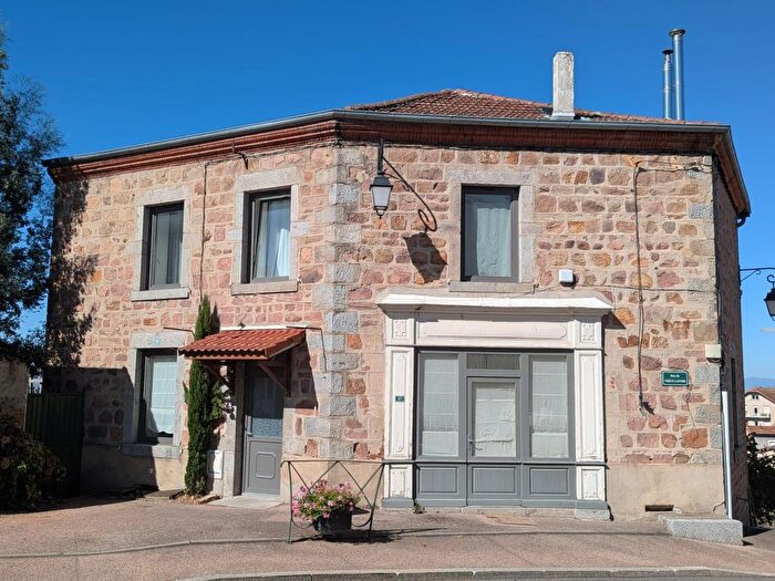 Maison 7 pièces à vendre à Rozier-en-Donzy