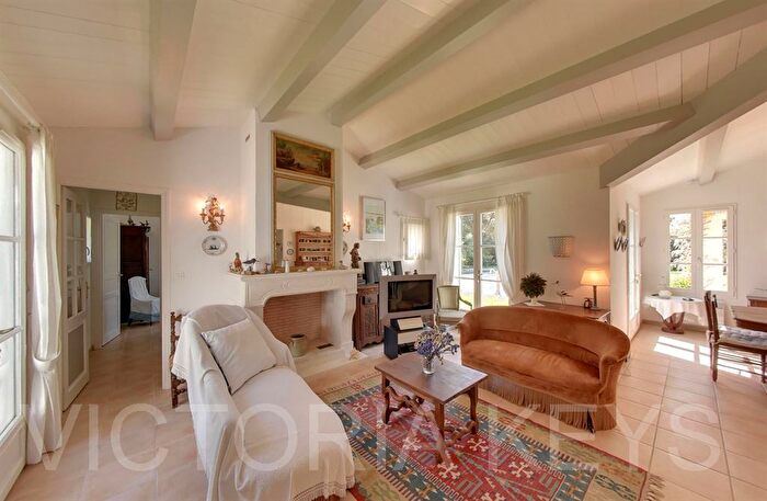 Maison à vendre - Les Portes-en-Ré - 10 pièces - 8 chambres