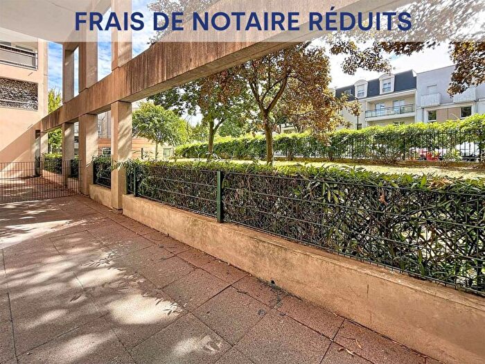 Appartement 3 pièces à vendre à Châtenay-Malabry, Justice