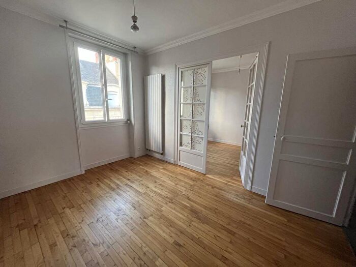 Centre, Angers : Appartement 3 pièces à louer