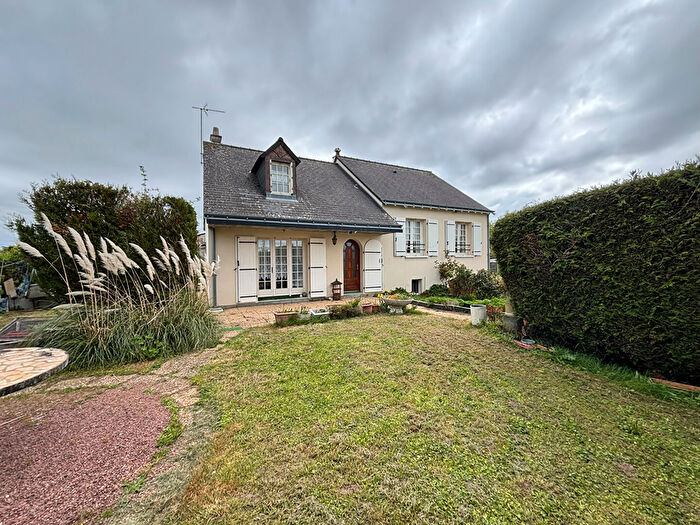 Maison à vendre - Chinon - 5 pièces - 3 chambres