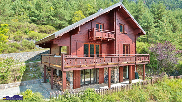 Maison à vendre - Valdeblore - 8 pièces - 6 chambres