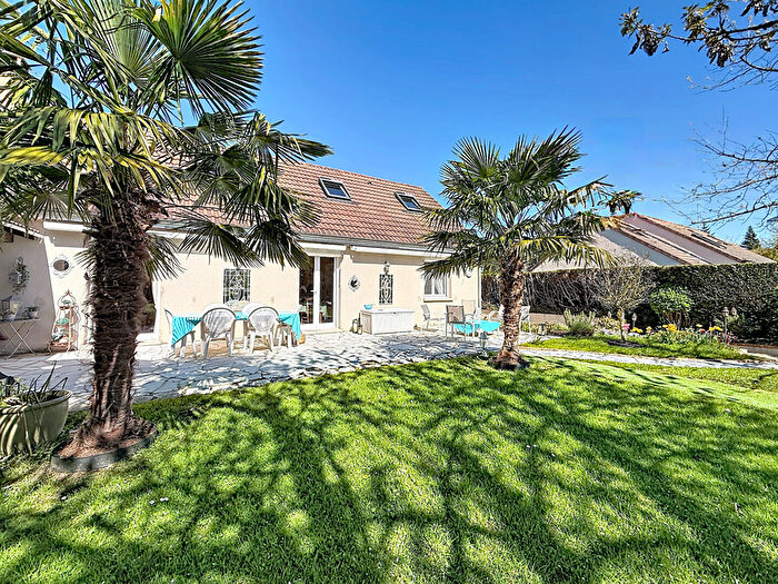 Maison 6 pièces à vendre - Les Essarts-le-Roi