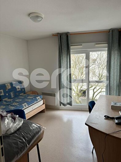 Appartement à louer - Orléans, La Croix Saint-Marceau, La Mouillère, Pré Pinson - 1 pièce