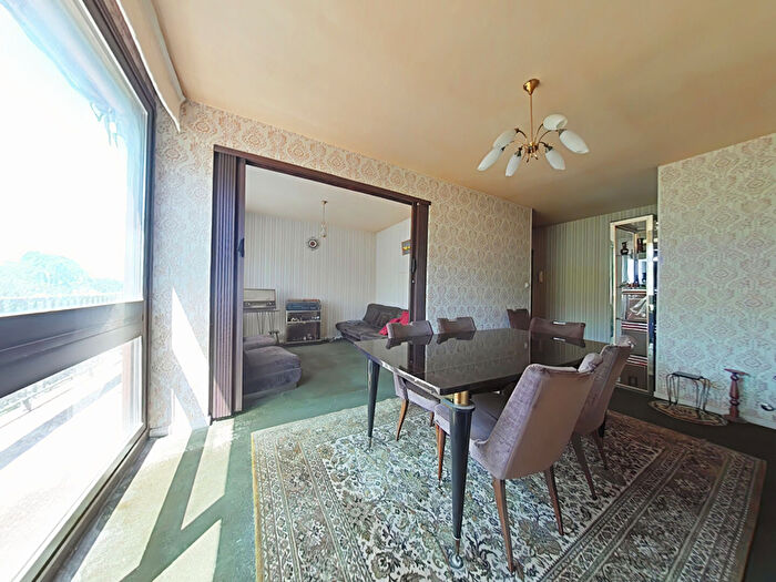 Fontenay-le-Fleury, Croix du Mont : Appartement 3 pièces à vendre