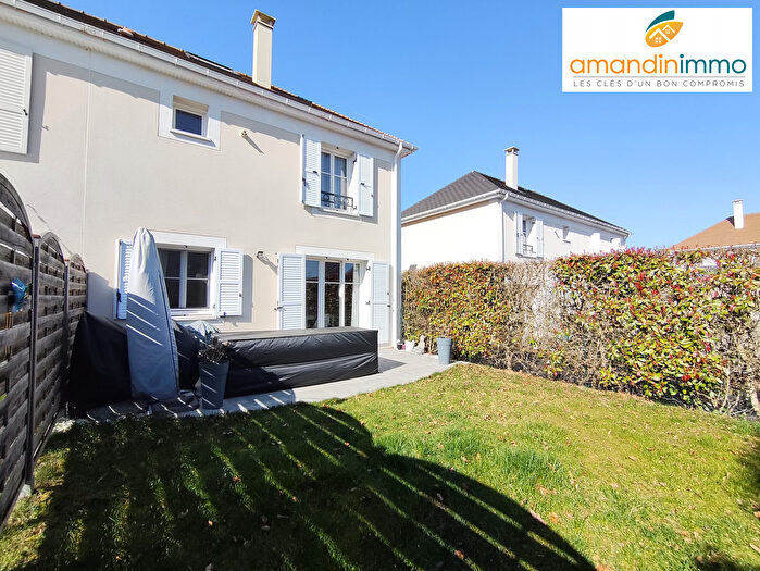 Maison à vendre - Cesson - 4 pièces - 3 chambres