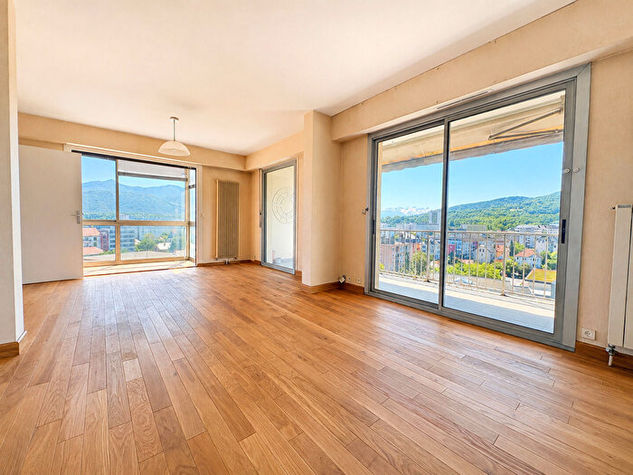 Appartement 4 pièces à Chambéry, Laurier, à vendre