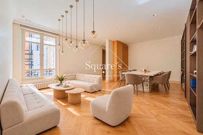 Appartement 6 pièces à Paris 16ème, Dauphine, à vendre