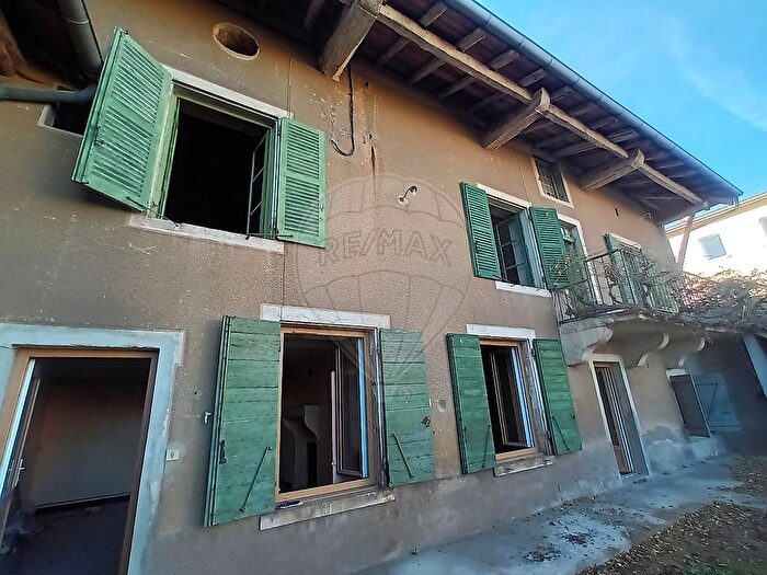 Maison à vendre - Charentay - 6 pièces - 3 chambres