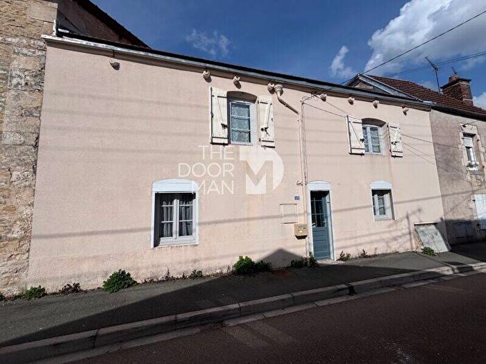 Maison à louer - Centre-Faubourgs Sud, Chaumont - 5 pièces - 3 chambres