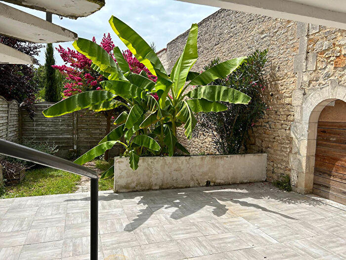 Maison à vendre - Rochefort, Faubourg Nord, Stade Philaudrie - 5 pièces - 4 chambres