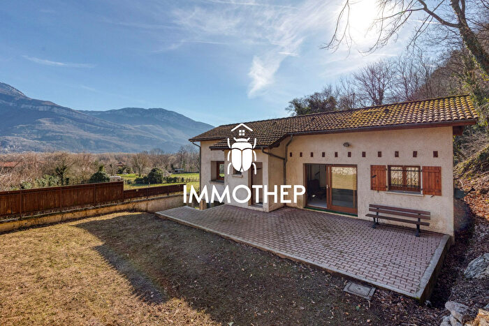 Maison à vendre - Veurey-Voroize - 3 pièces - 2 chambres