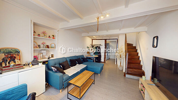 Maison 5 pièces à vendre - Saint-Cyr-de-Favières