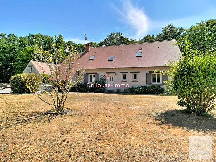 Maison 7 pièces à Huisseau-sur-Mauves, à vendre