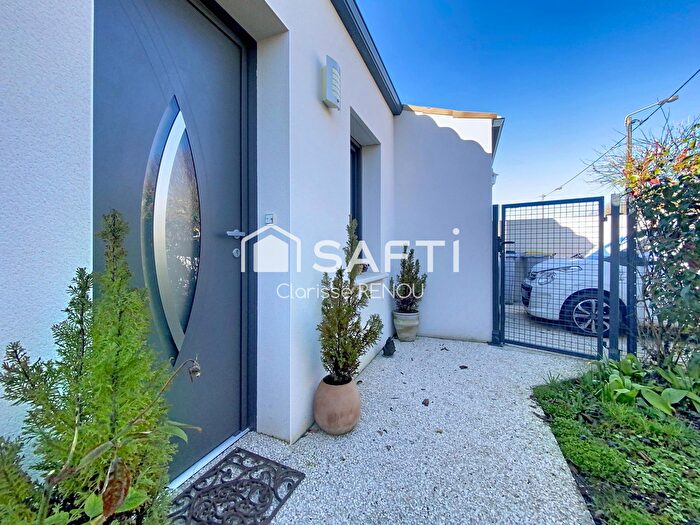 Maison à vendre - Surgères - 3 pièces - 2 chambres