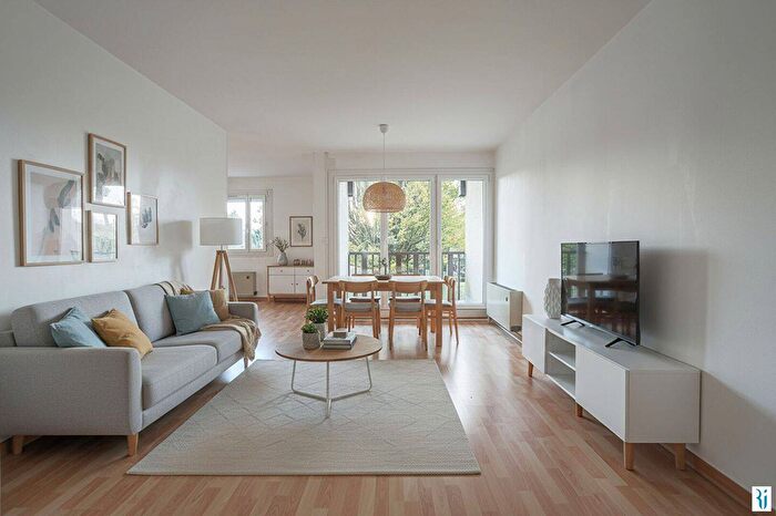 Appartement à louer - Le Cotillet, Mont-Saint-Aignan - 3 pièces - 2 chambres