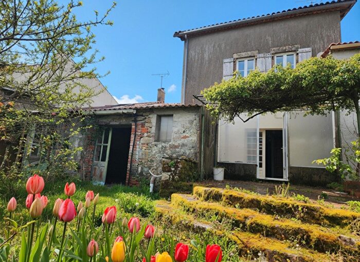 Maison à vendre - Bournezeau - 3 pièces - 2 chambres