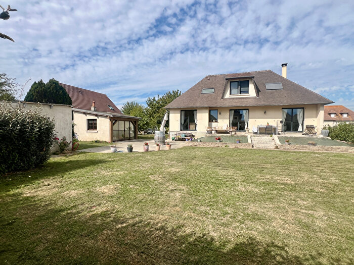 Maison 7 pièces à Tilly-la-Campagne, à vendre