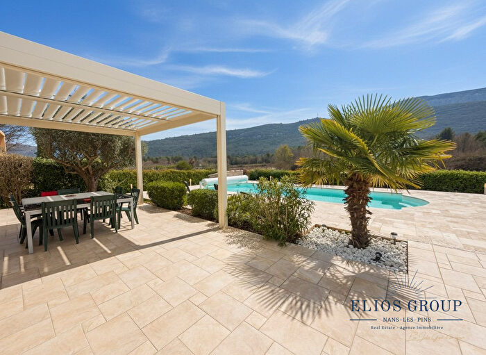 Nans-les-Pins - Maison 5 pièces à vendre