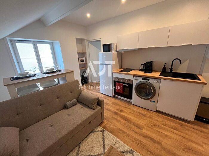 Appartement à louer - Berriat-Ampere, Grenoble - 2 pièces - 1 chambre