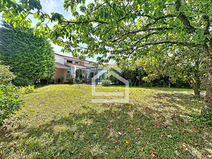Maison 5 pièces à vendre à Mérignac
