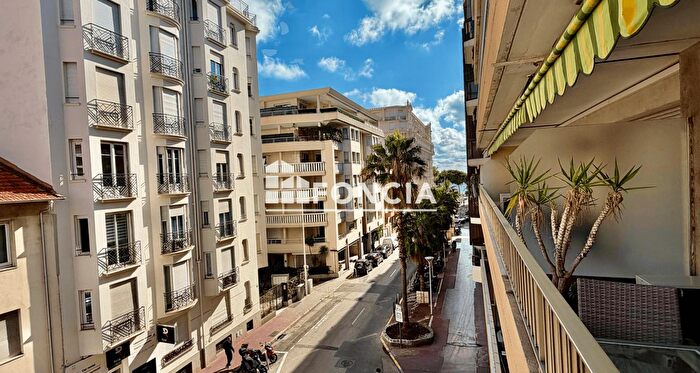 Appartement à vendre - Cannes, Centre-ville - 2 pièces - 1 chambre