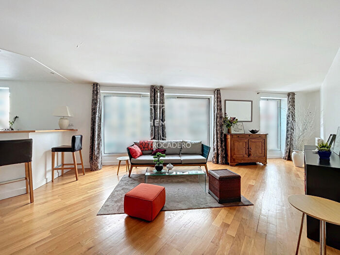 Appartement à vendre - Paris e , Porte de Saint-Cloud, Auteuil-Sud - 3 pièces - 2 chambres