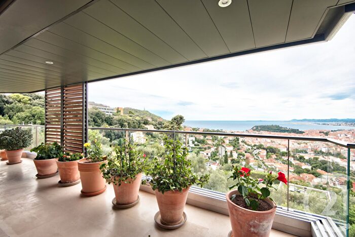 Appartement à vendre - Nice, Vinaigrier - 3 pièces - 2 chambres