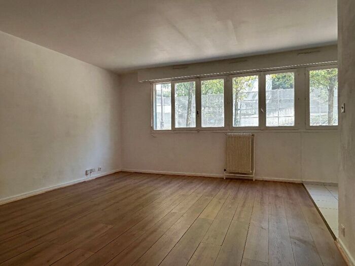 Appartement 1 pièce à vendre - Paris 19ème, Jourdain, Pyrénées
