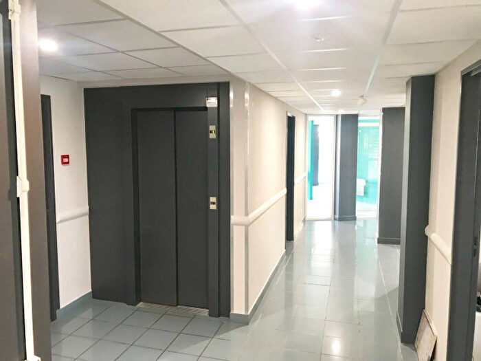 Appartement à louer - Hérouville-Saint-Clair, Centre-ville, Haute Folie, Grande Delle, Prestavoine - 1 pièce