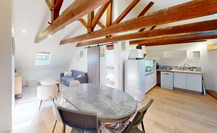 Appartement à louer - Amphitheatre, Rodez - 2 pièces - 1 chambre