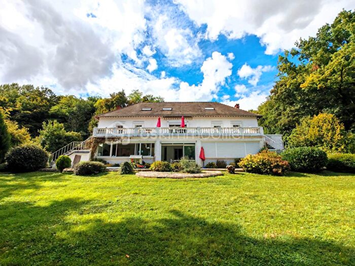 Maison à vendre - La Ferté-sous-Jouarre - 11 pièces - 5 chambres